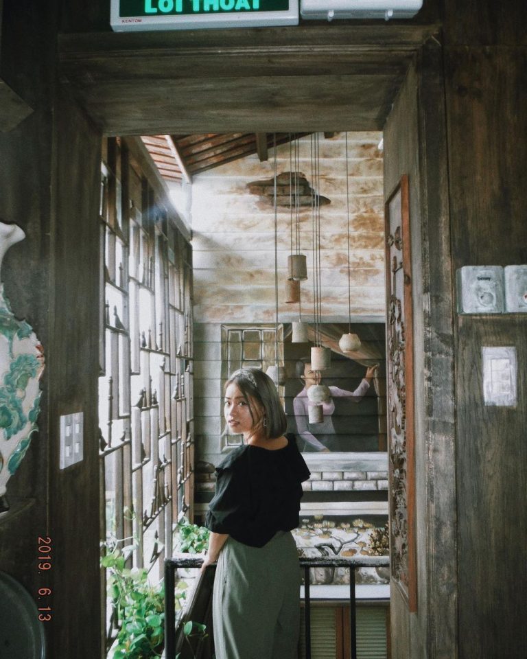 Co Ba Saigon Rooftop Coffee: Vintage, River view, and more... | HOUSING ...